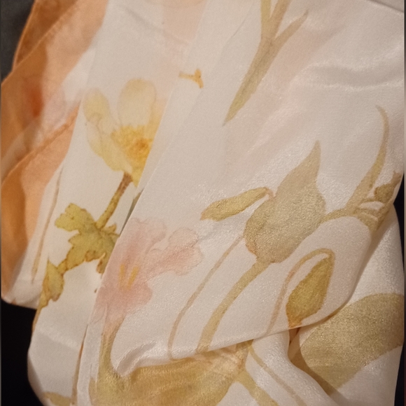 Moma | Accessories | The Met 0 Silk Floral Cutleaved Basalm Root Scarf ...
